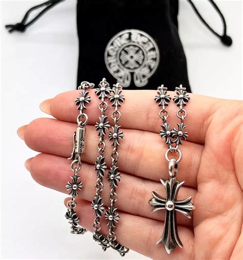 Embracing Elegance: The Allure of Chrome Hearts Jewelry - Finger Ballet