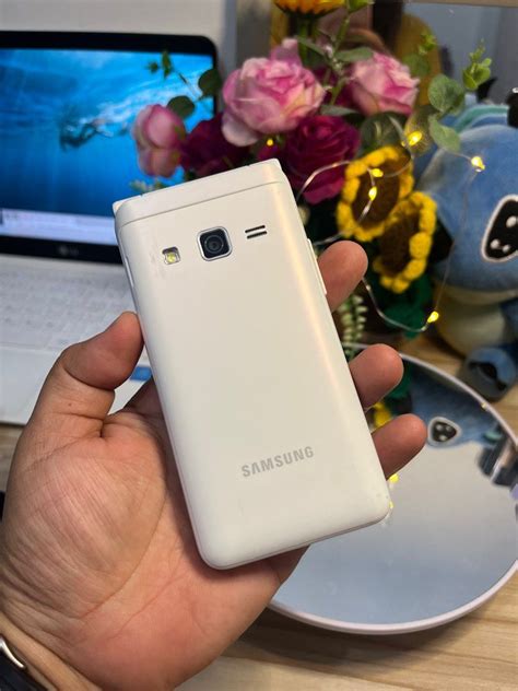 Samsung folder 2 version 2, Mobile Phones & Gadgets, Mobile Phones ...