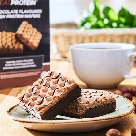Chocolate Flavoured Protein Wafers (Box of 5 Servings) - Shake That ...