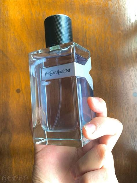 Yves Saint Laurent Y Yves Saint Laurent одеколон — аромат для мужчин 2017