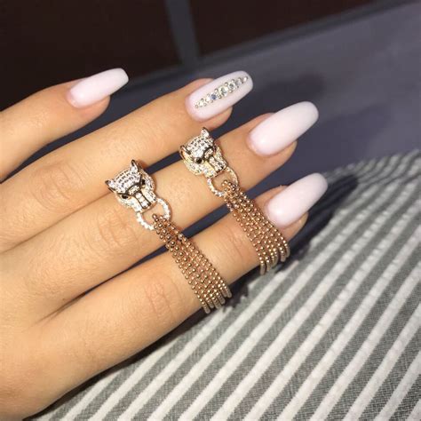 Серьги Cartier пантеры купить за 4 490,00 руб. в интернет магазине