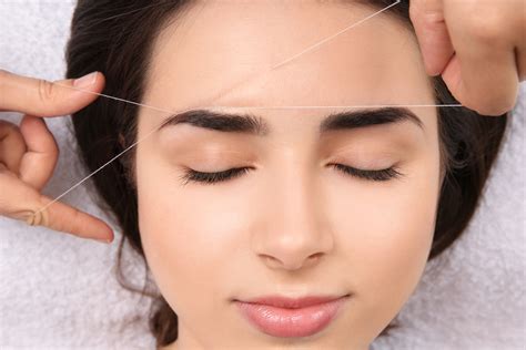 Threading Eyebrows By Yourself