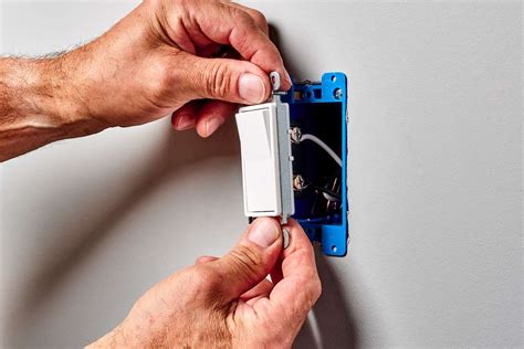 How to Replace a Light Switch