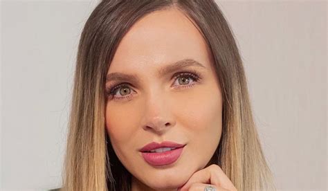 Elizabeth Loaiza - Bio, Age, Height, ️ | Instagram Biography