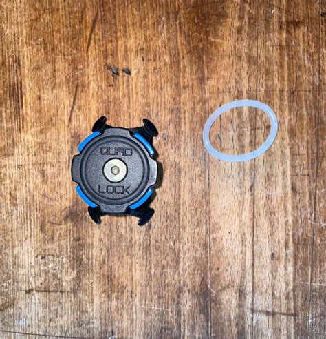 Quadlock Handyhalterung , Quad Lock | Kaufen auf Ricardo