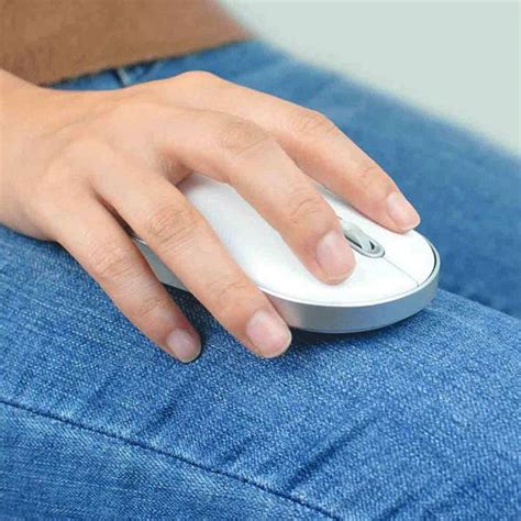 MIIIW Wireless Portable Dual Mode Mouse For PC Laptop White