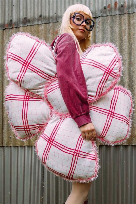 These Dandy Scandi Accessories Spotted at Copenhagen Fashion Week Are ...