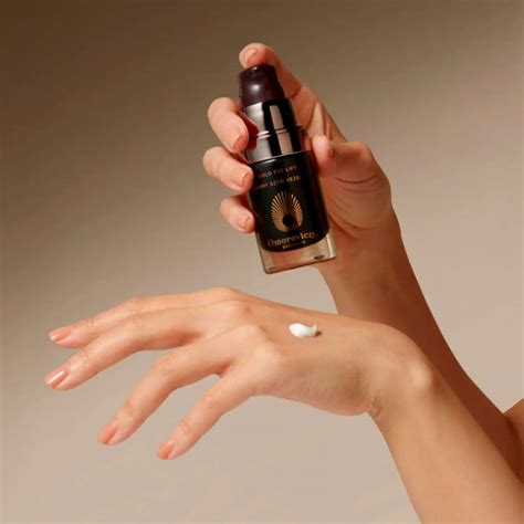 Gold Eye Lift - Sabina