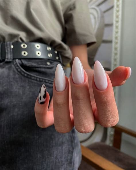 Pin by Viktoria on Ногти | Manicure, Band nails, Subtle nails