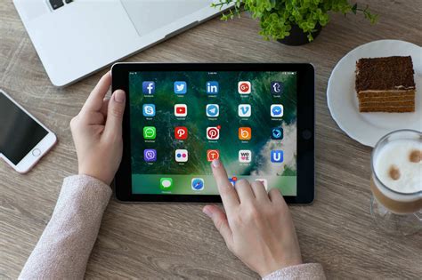 Новый iPad 8 оказался намного быстрее iPad 7. Откуда такая мощь ...