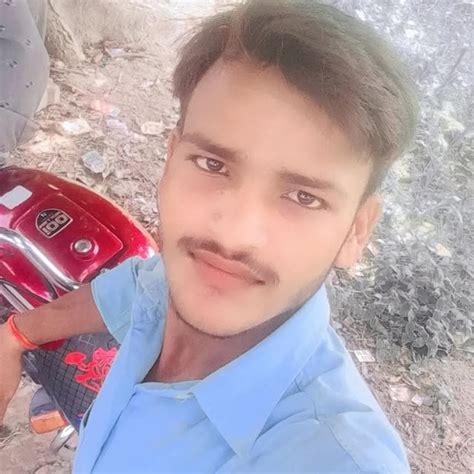 Saurabh Singh (@up_ka_lover) • Threads, Say more