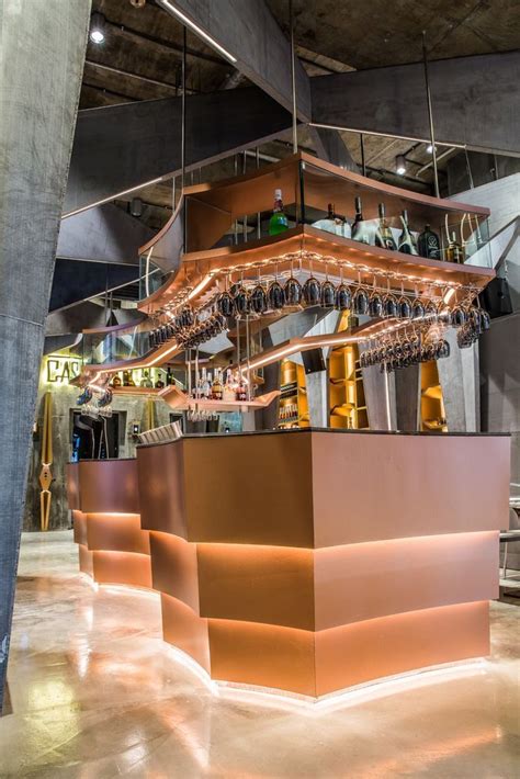 Барная стойка в космическом стиле | Bar design restaurant, Cafe bar ...