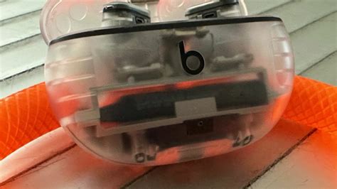 Beats Studio Buds+ in Bildern | NETZWELT