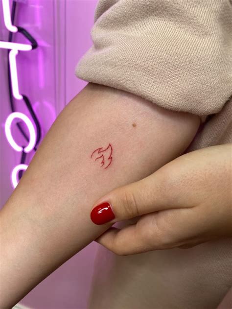 МИНИ ТАТУИРОВКА | Ideas de tatuaje pequeño, Tatoo para el brazo ...