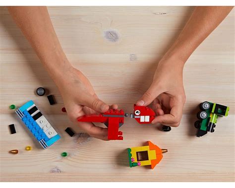 LEGO Set 11001-1 Bricks and Ideas (2019 Classic) | Rebrickable - Build ...