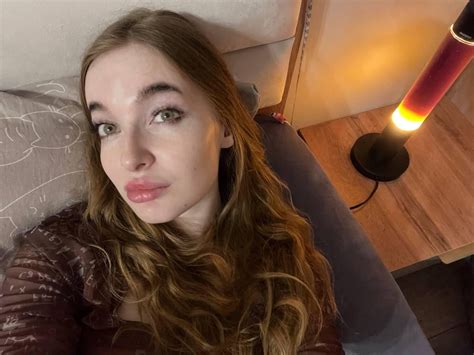 f19, please be honest. : r/FaceRatings