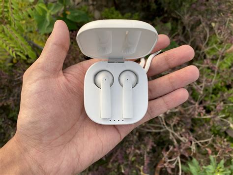 Hands-on Omthing AirFree Pods TWS Review: First Impression | Smartprix