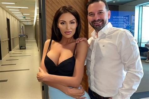 Моника Валериева и Меди се женят на 22 февруари