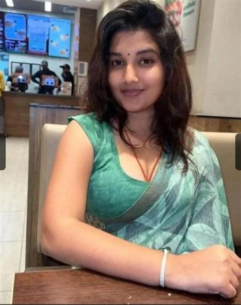 Siri Telugu call girls Manikonda Kukatpally AMEERPET Hyderabad