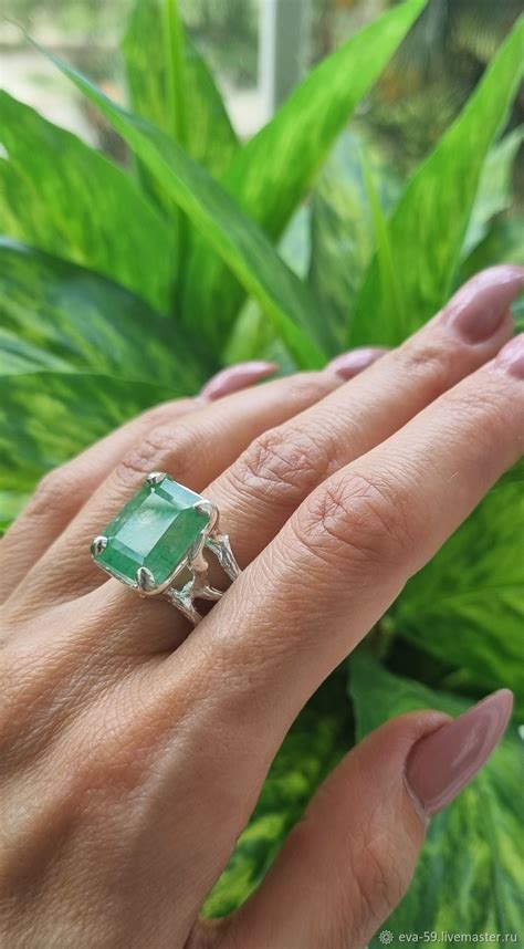 Серебряное кольцо с бериллом купить в интернет-магазине Ярмарка ...