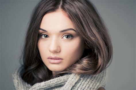 15 Tips On How To Find Modelling Jobs For Beginners - The Photo Studio