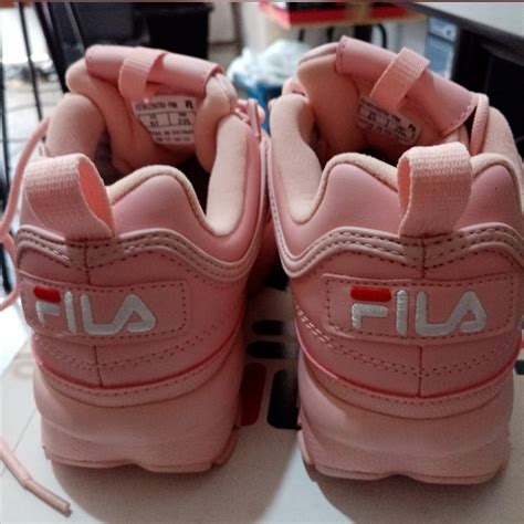 FILA DISRUPTOR 2, Women's Fashion, Footwear, Sneakers on Carousell