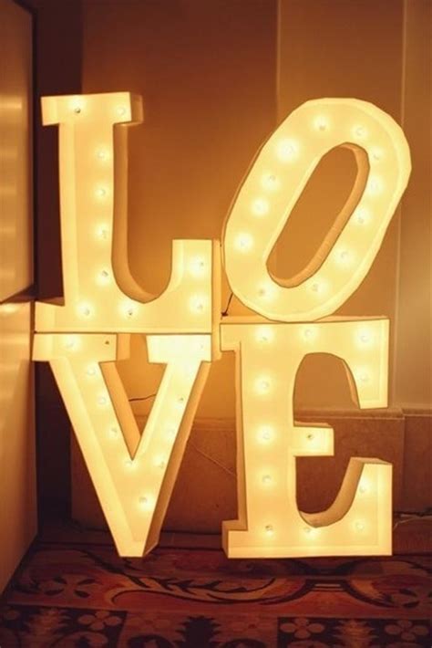 Love декор - декоративные романтические надписи в оформлении интерьера