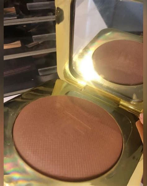 Tom Ford bronzer 03 Bronze Age, Beauty & Personal Care, Face, Makeup on ...