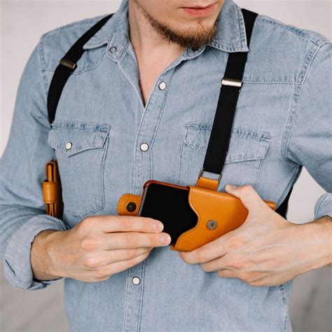 Кобура для телефона Hardy Holster / Коричневого цвета в интернет ...