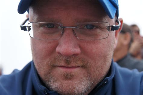 Chris Land – Medium