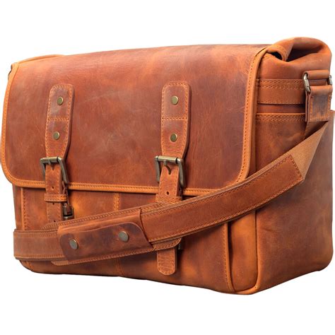 MegaGear Torres Pro Leather Vintage Messenger Bag (Camel) MG1975
