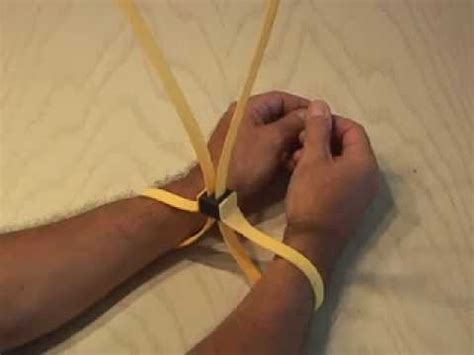 наручники пластиковые - открывание - YouTube