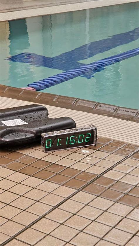 Underwater Digital Pace Clock Swimming – Swimnerd Timer – SWIMNERD PACE CLOCKS