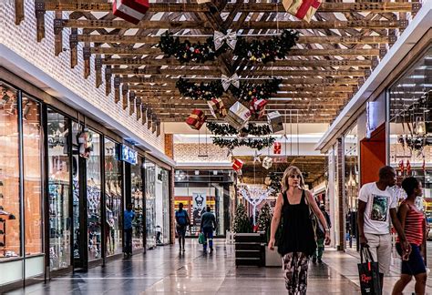 Free photo: Shopping Mall, Woman, Shopping - Free Image on Pixabay - 522619
