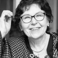 Тамара Крюкова – биография, книги, отзывы, цитаты