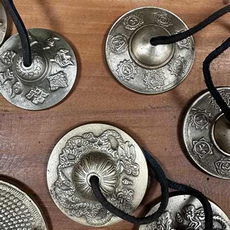 Tybetańskie Dzwonki Tingsha - Szczęśliwe Symbole AWGifts - Polska ...