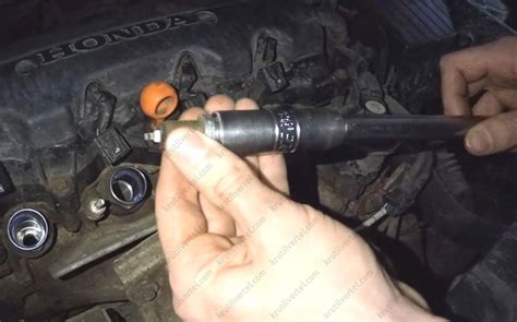 Снятие и установка свечей зажигания Honda Civic