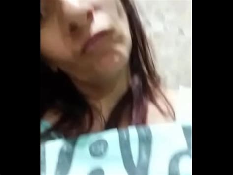 Señora MILF tetona me muestra las tetas y la vagina - XVIDEOS.COM
