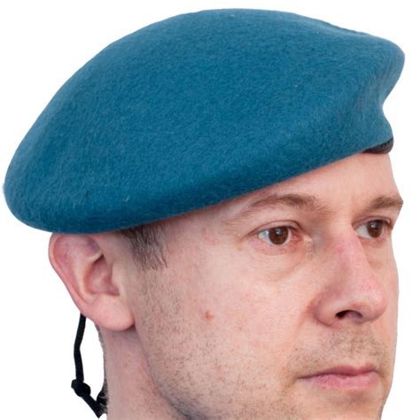 Берет голубой с уголком ВДВ СССР