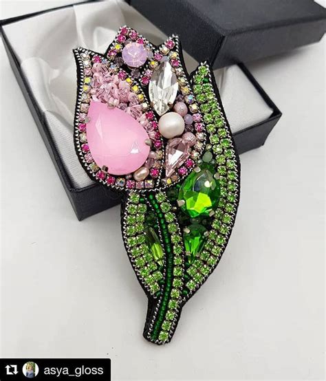 Брошь клевер 🍀 точно на удачу от @brooches_eclat Оцените работу мастера ...