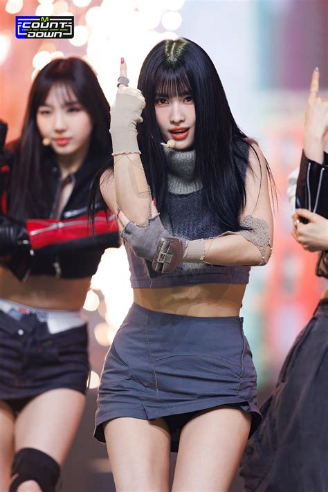Momo : r/momo