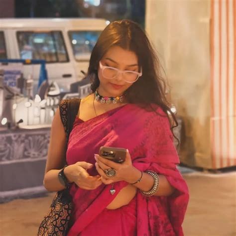 Srishti (@i.srishti06) • Threads, Say more