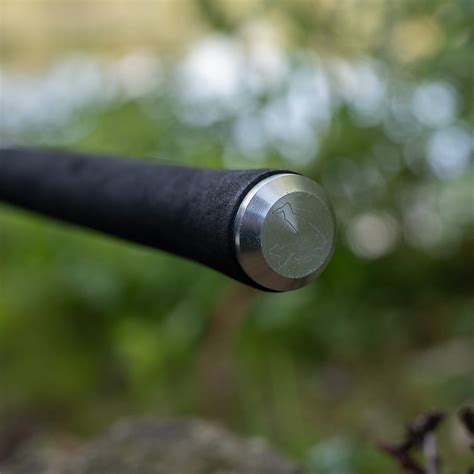 Avid Carp Amplify 13′ Carp Rods 3.5oz -A0460017 – Club 2000 Fishing ...