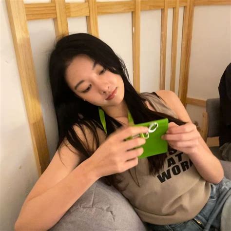 강은의 江银仪 (@yinyi_0216) • Threads, Say more