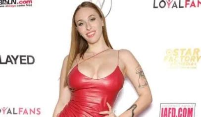 Angel Youngs Age, Net Worth, Height, Weight, Career And More - Bio Scops