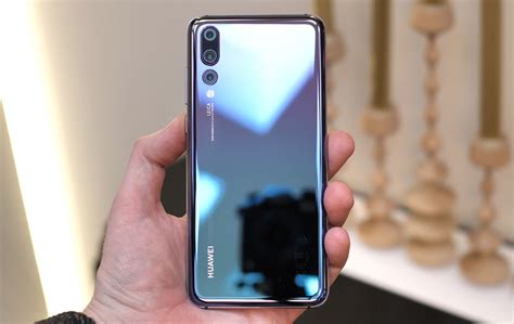 Глобальный Huawei P20 Pro получил большое обновление с новыми функциями