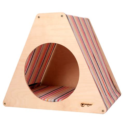 India 1st customized pet furniture brand online, cat tree, dog bed