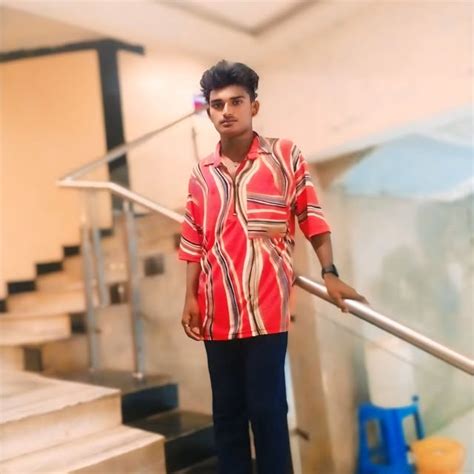 Subhash (@8979_subhash) • Threads, Say more