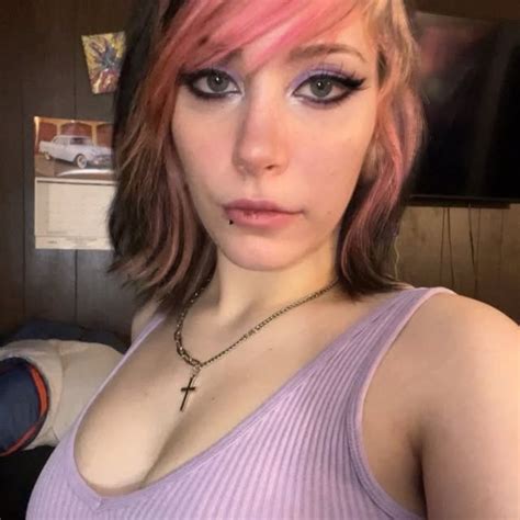 Ivy (@ivystars420) • Threads, Say more
