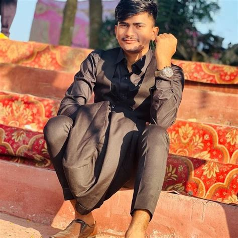 Sanjit Gupta (@techguptajii) • Threads, Say more